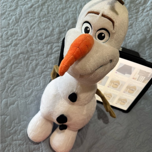 Build-A-Bear | Toys | Buildabear White Frozen Olaf Plush Toy | Poshmark